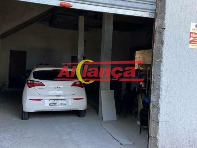 Sobrado espaçoso e bem localizado!