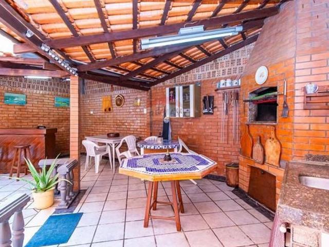 Sobrado Espaçoso e Bem Localizado no Boa Vista, 3 quartos com 1 suíte