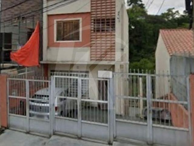 Sobrado Espaçoso Próximo à Serra da Cantareira ? 3 Dormitórios, Terreno Amplo e 3 Vagas