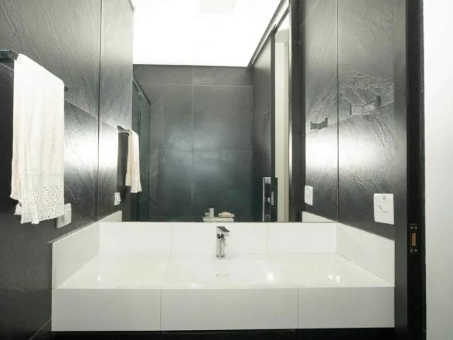 Sobrado Espetacular à Venda no Bairro Campestre – Santo André | SP 244 m² de Área Privativa | 3 Suít