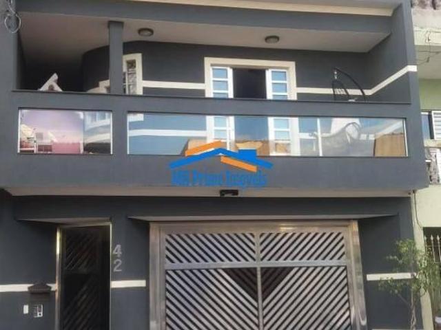 Sobrado Espetacular com 280m² e 4 Dormitórios Santa Maria