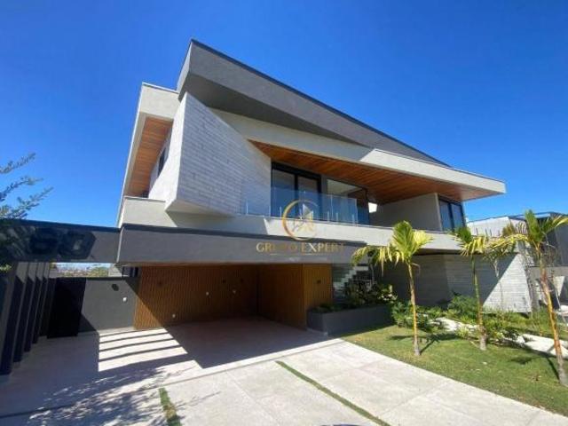 Sobrado espetacular 615 m² 5 suítes a venda no Reserva do Paratehy Norte Urbanova São José dos Campo