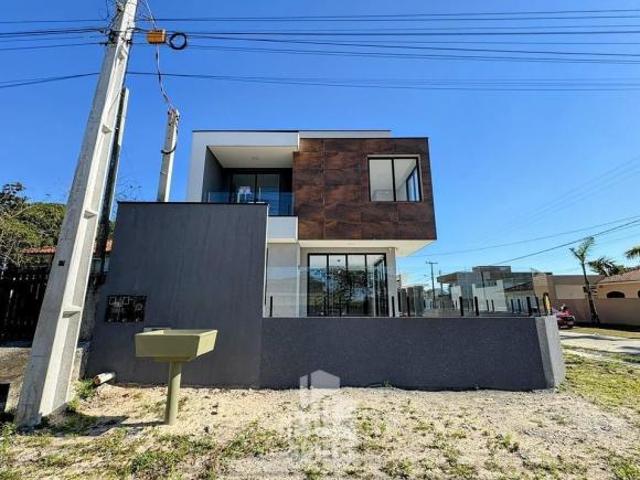 Sobrado esquina com piscina e 3 suítes vista mar