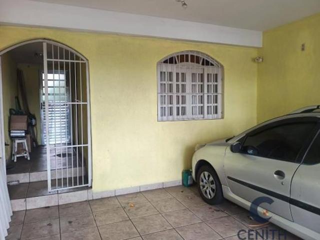 Sobrado Funcional e Bem Localizado à Venda — Cidade das Flores, Osasco