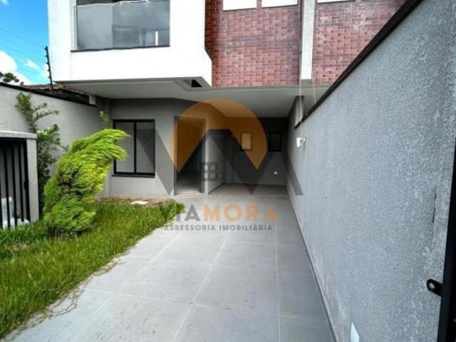 Sobrado face norte com 3 quartos, 131 m² no Água Verde para venda
