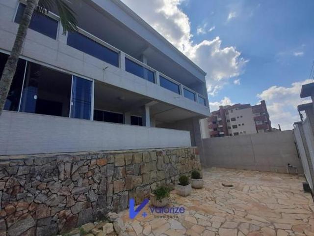 Sobrado frente mar Monções