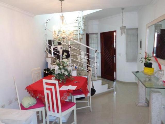Sobrado Frontal 3 dormitórios 1 suite e 2 vagas na Penha