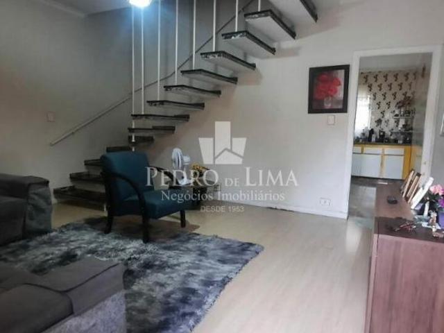 Sobrado frontal 2 Quartos e 2 Vagas na Penha