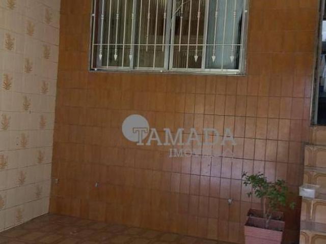 Sobrado frontal com edícula, com 2 quartos sendo 2 suítes, 1 vaga à venda, 130 m² por R$ 450.000 V