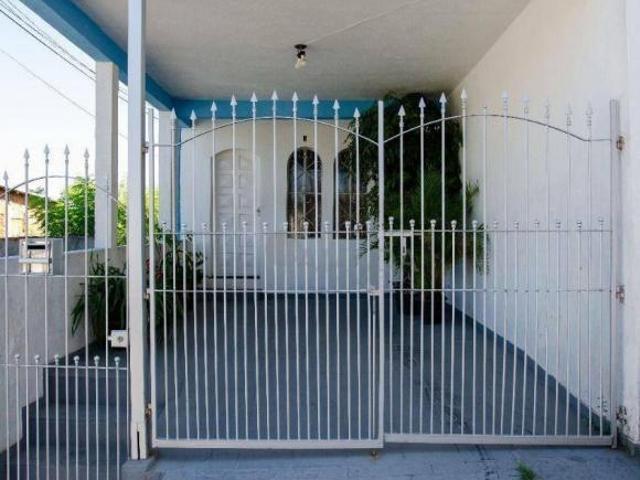 Sobrado frontal com 3 quartos, 2 vagas à venda, 185 m² por R$ 530.000 Jardim Belém São Paulo/SP