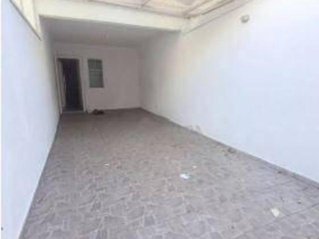 Sobrado frontal com 3 quartos sendo 1 suíte, área gourmet, 2 vagas à venda, 100 m² por R$ 550.000