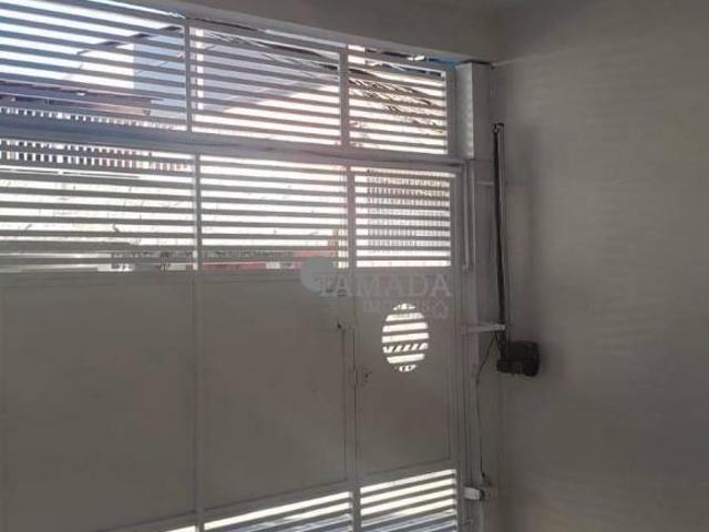Sobrado frontal com 5 quartos sendo 1 suíte, área gourmet, 2 vagas à venda, 220 m² por R$ 580.000