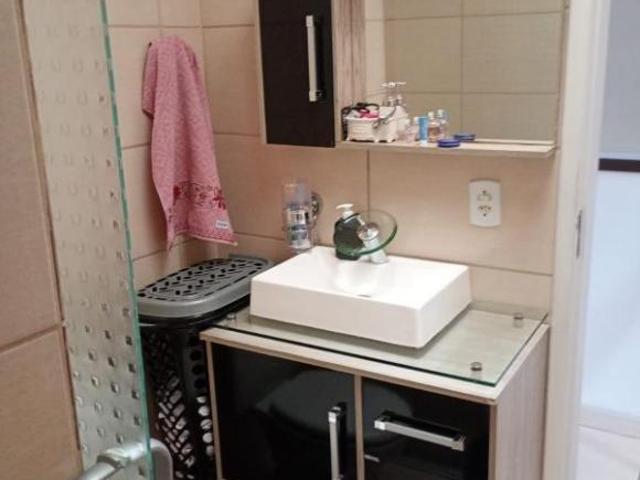 SOBRADO FRONTAL NA VILA VERDE ITAQUERA: RUA GRAMA DA PRAIA. * 2 DORMS, 1 WC + LAVABO, SALA + COZINHA