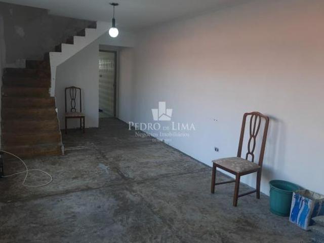 Sobrado Frontal na Vila Esperança Penha
