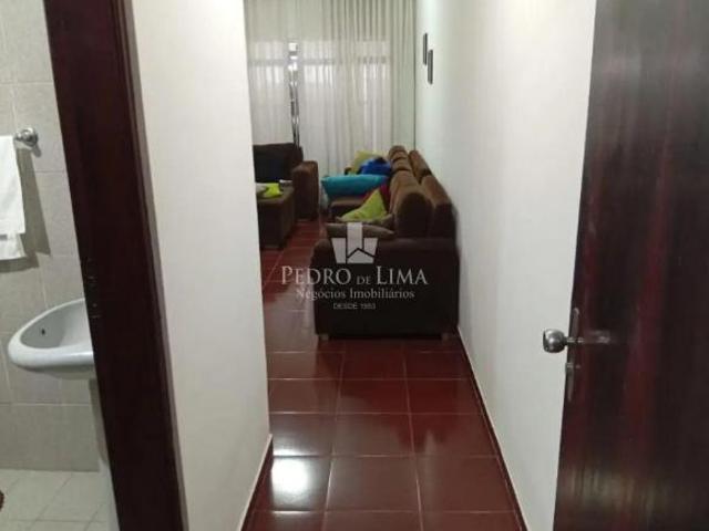 Sobrado frontal na Vila Jacui