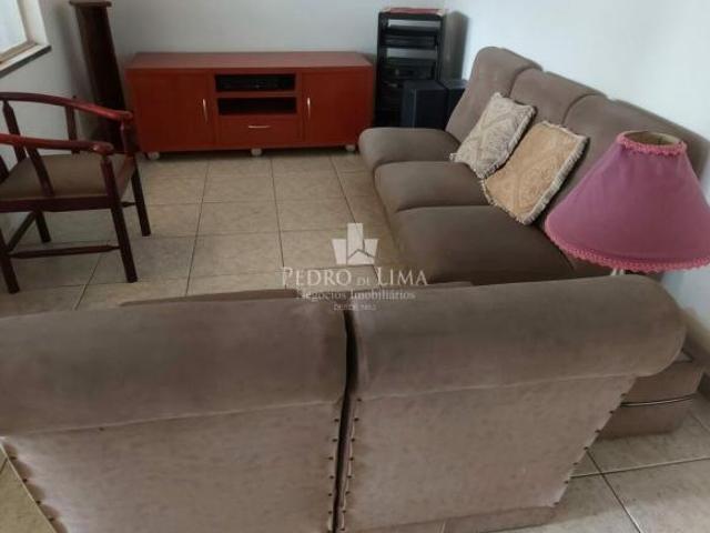 Sobrado frontal para venda com dois dormitórios e duas vagas de garagem na Penha
