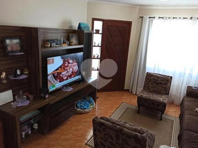 Sobrado Guaíra 3 Dormitórios 1 Suite 1 Vaga Próximo Shopping Palladium