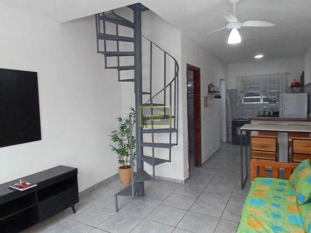 Sobrado Geminado Mobiliado à Venda em Massaguaçu