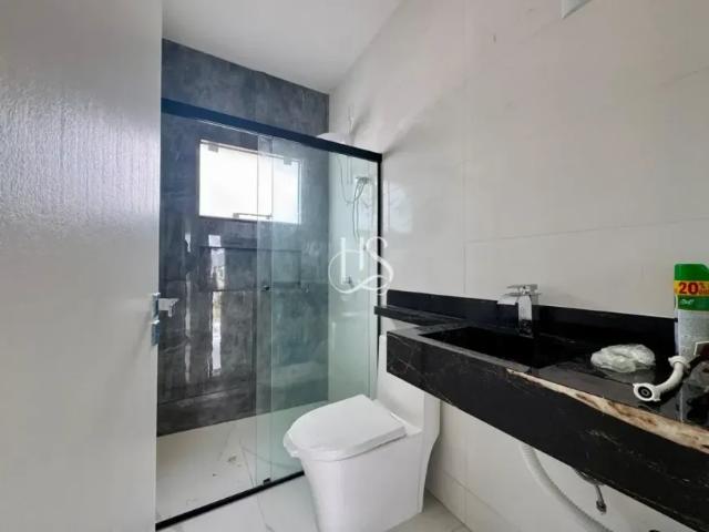 Sobrado geminado a venda, 70 m², 2 dormitórios, Bela Vista Palhoça SC