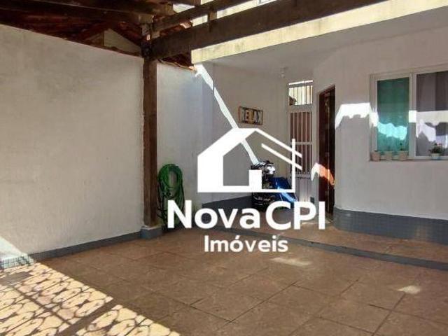Sobrado geminado à venda no bairro Canto do Forte, em Praia Grande SP