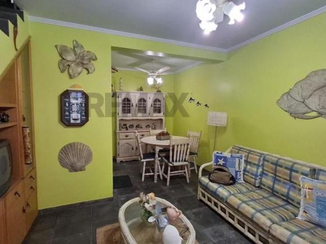 Sobrado geminado a venda no Tombo, Guarujá/SP