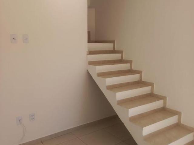 Sobrado geminado com 70m² no JD. Paulista
