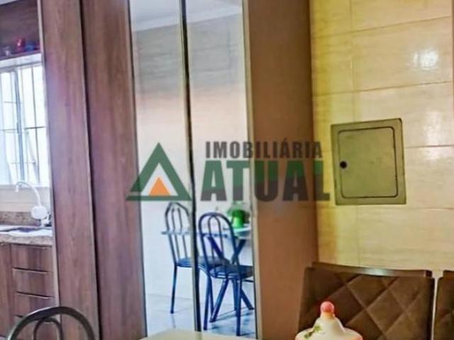 Sobrado geminado com 04 quartos sendo 01 suíte na região leste de Londrina