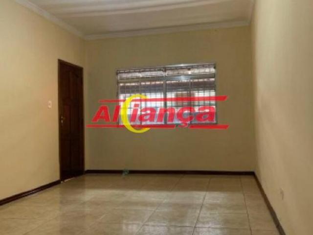 SOBRADO GEMINADO COM 3 DORMITÓRIOS À VENDA, 165M² PQ. CONTINENTAL I GUARULHOS/SP