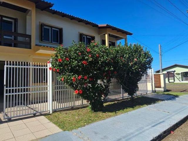 SOBRADO GEMINADO COM EXCELENTE LOCALIZAÇÃO EM AREIAS BRANCAS ARROIO DO SAL!