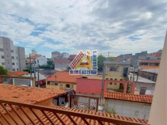 Sobrado germinado á venda no Parque Boturussu!