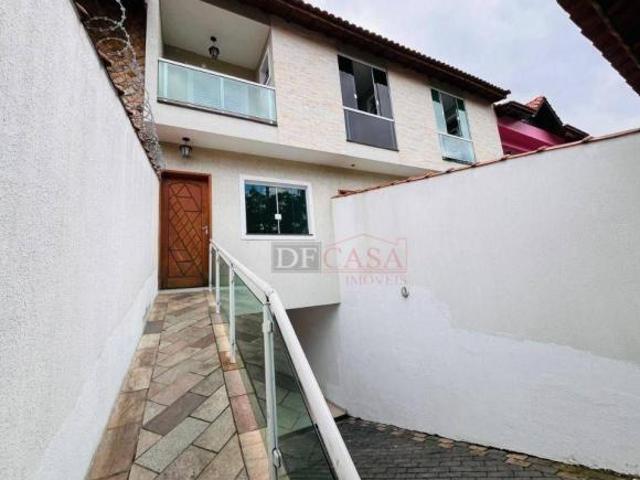 Sobrado Grande 133m² 3 dorm. 1 suíte com sacada / 4 vagas