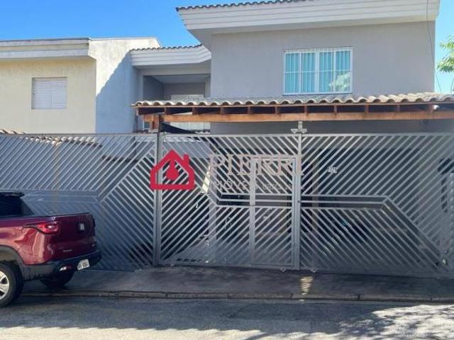 Sobrado grande a venda em Vila Piauí, 6 vagas, 200 m2