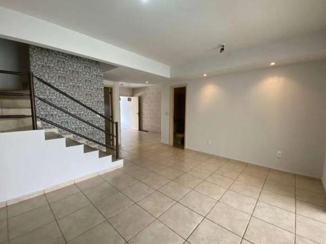 Sobrado Itaquaquecetuba
