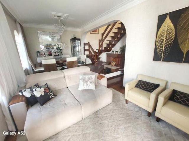 Sobrado Impecavel, 3 quartos 1 suite e 2 vagas, Confira !
