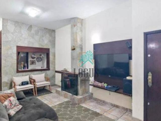 Sobrado IMPECÁVEL bem distribuída com 268m² composto por 5 dormitórios sendo 3 suítes, à venda por R