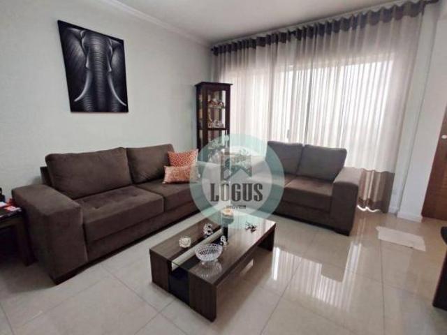 Sobrado IMPECÁVEL com 165m² composto por 3 dormitórios sendo 1 suíte com closet, à venda por R$ 720