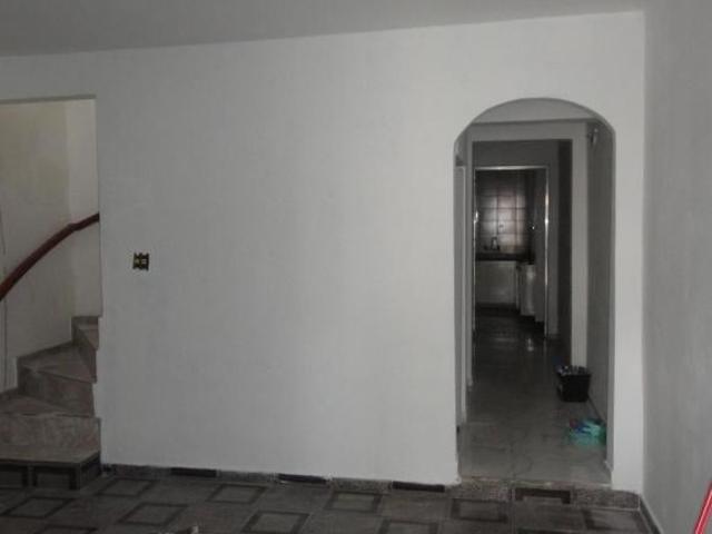 SOBRADO IPIRANGA 2 QUARTOS e 2 BANHEIROS