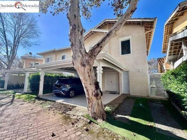 Sobrado isolado com 4 dorms 2 sts 3 vgs à venda, 237 m² por R$ 1.480.000 Jardim Passárgada Coti