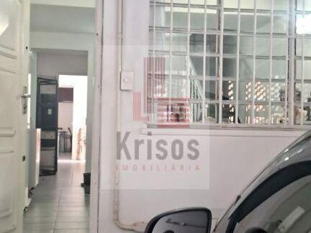 sobrado junto a USP
