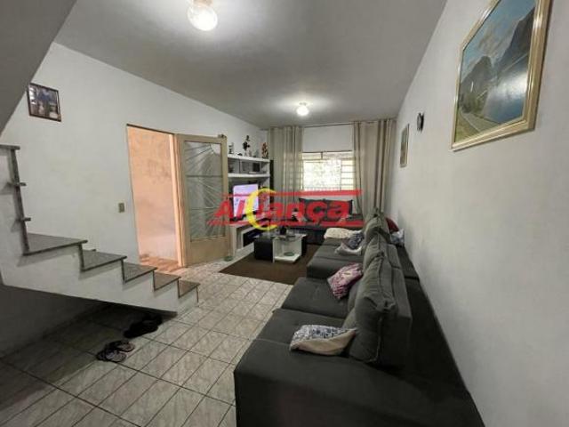 SOBRADO JARDIM ADRIANA COM 2 QUARTOS, 2 VAGAS