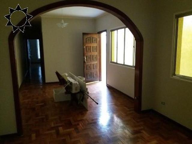 SOBRADO JARDIM D&apos ABRIL