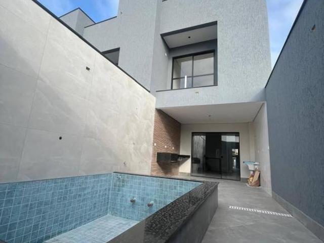 Sobrado Jardim das Flores Osasco/SP 03 Dormitórios 1 suíte Piscina