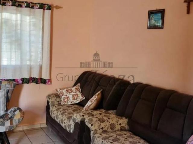 Sobrado Jardim das Indústrias 3 dormitórios 113m²