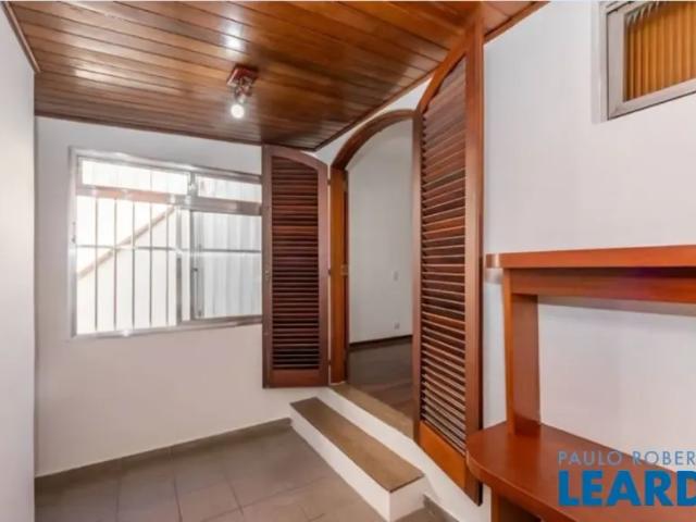 Sobrado jardim marajoara sp