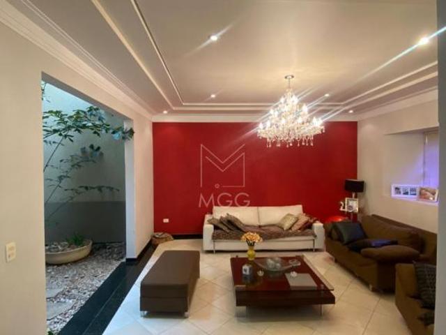 Sobrado Jardim Mediterrâneo