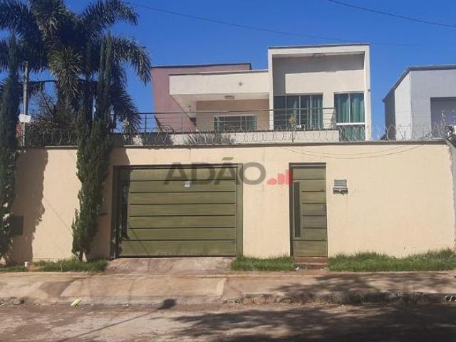 Sobrado jardim petropolis Sobrado com 3 Quarto s por R$ 800000.00 no setor Jardim Petrópolis IN1326