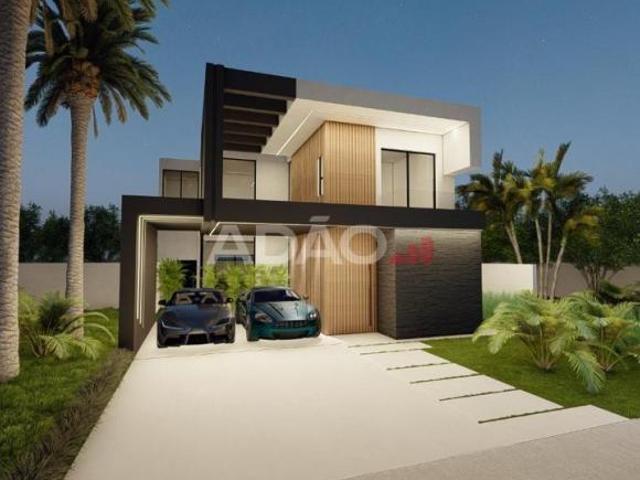 SOBRADO JARDINS CAPRI Casa em Condomínio com 4 Quarto s por R$ 1610000.00 no setor Jardins Capri VN