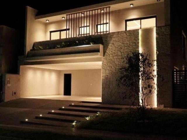 Sobrado Jardins Capri à venda Residencial Marília Senador Canedo/GO