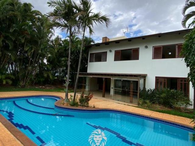 Sobrado Jardins Florença Casa em Condomínio com 1 Quarto s por R$ 3400000.00 no setor Parque Anhang