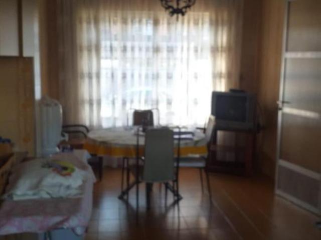 Sobrado Jd. Colombo SP: 2 Dorms, 3 Banheiros, R$ 1,5M